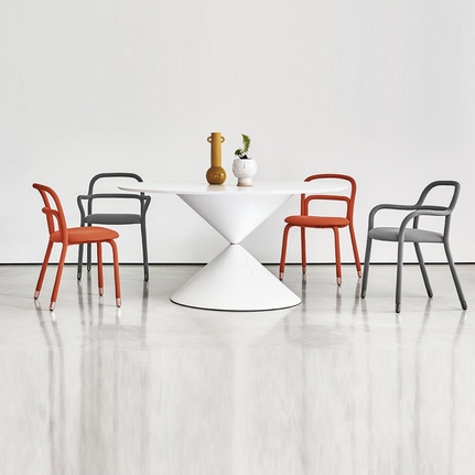 Pippi Side Chair - The Contact Chair Company