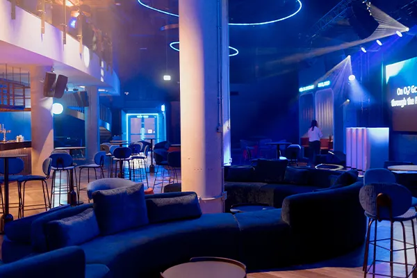 O2 Blueroom | Contract Chair Co.