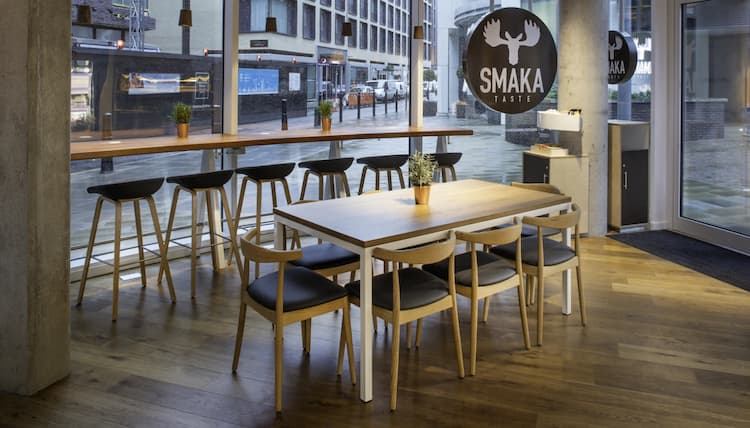 Smaka Case Study | Contract Chair Co.